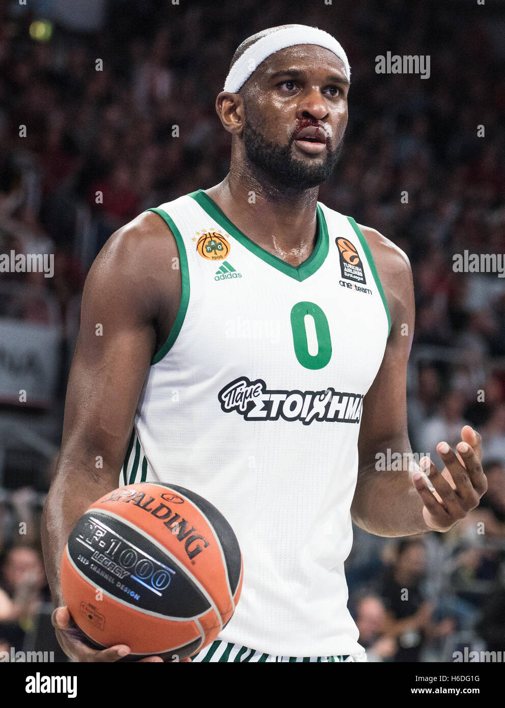 Chris singleton hi-res stock photography and images - Alamy