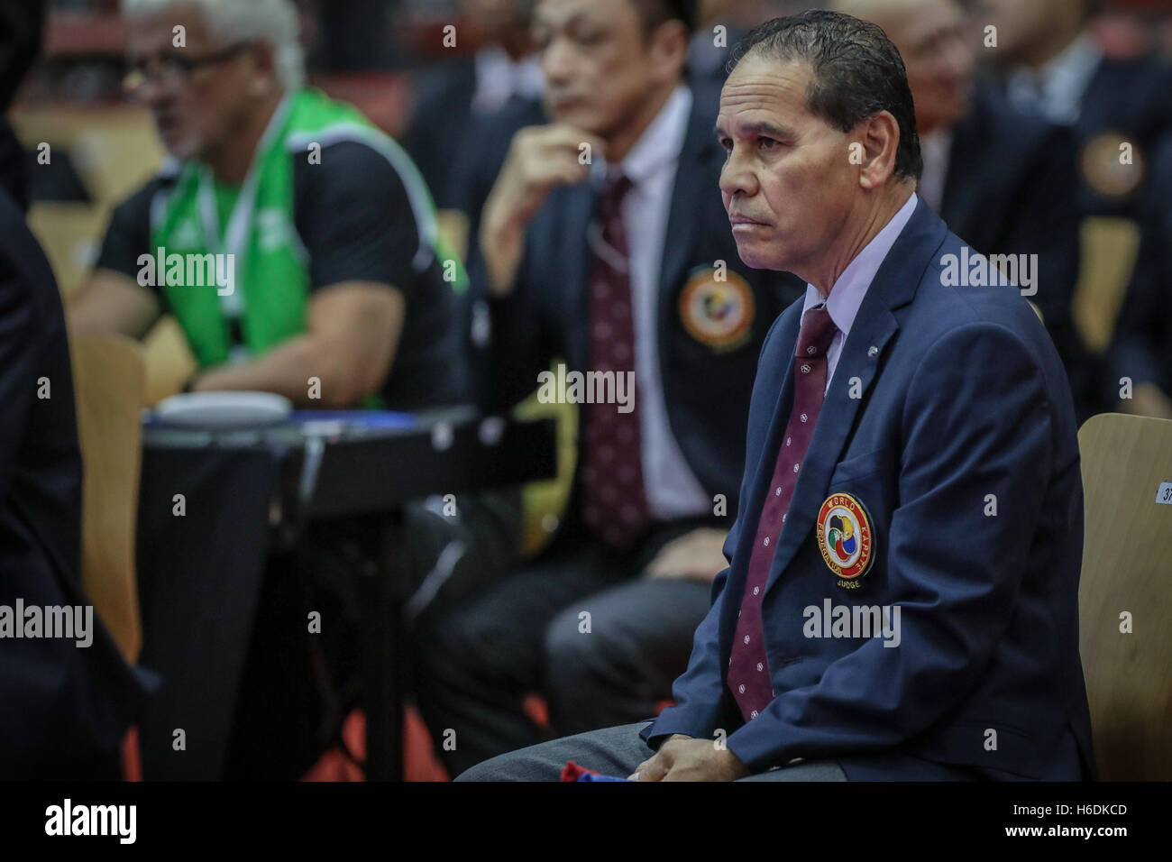 Karate referee hi-res stock photography and images - Alamy