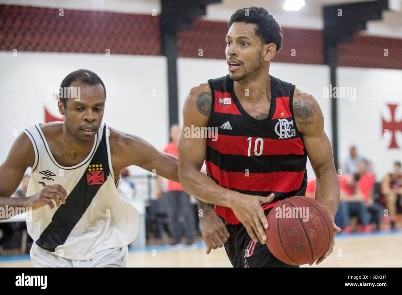 Rio De Janeiro, Brazil. 27th Oct, 2016. Ronald Ramon and Nezinho for ...