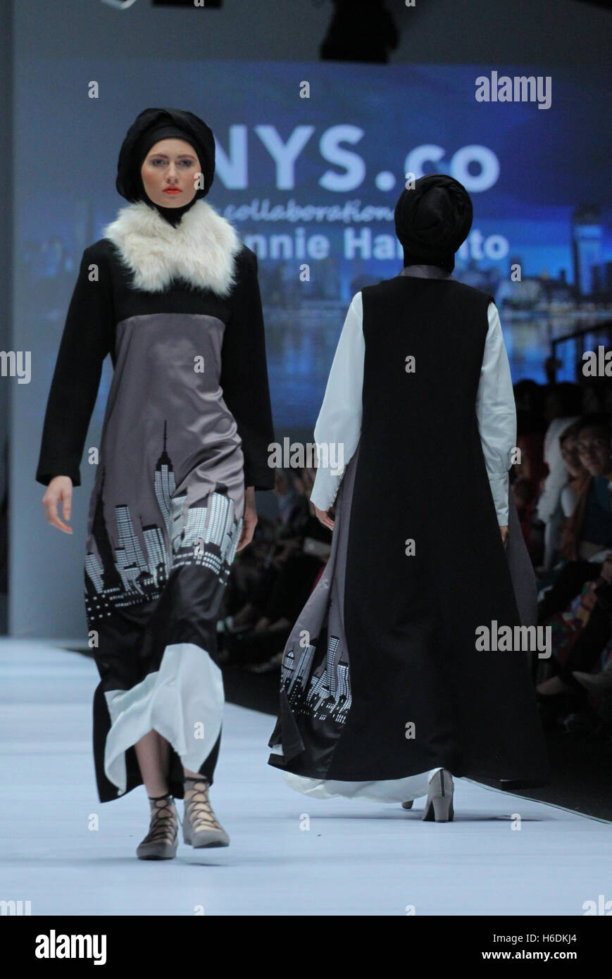 Jakarta, Jakarta, Indonesia. 27th Oct, 2016. Hannie Hananto and Avenue ...