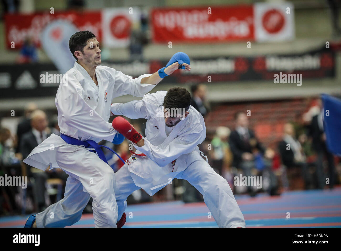 Linz, Austria. 27, October, 2016. Geoffrey Berens (Netherlands) Kumite ...