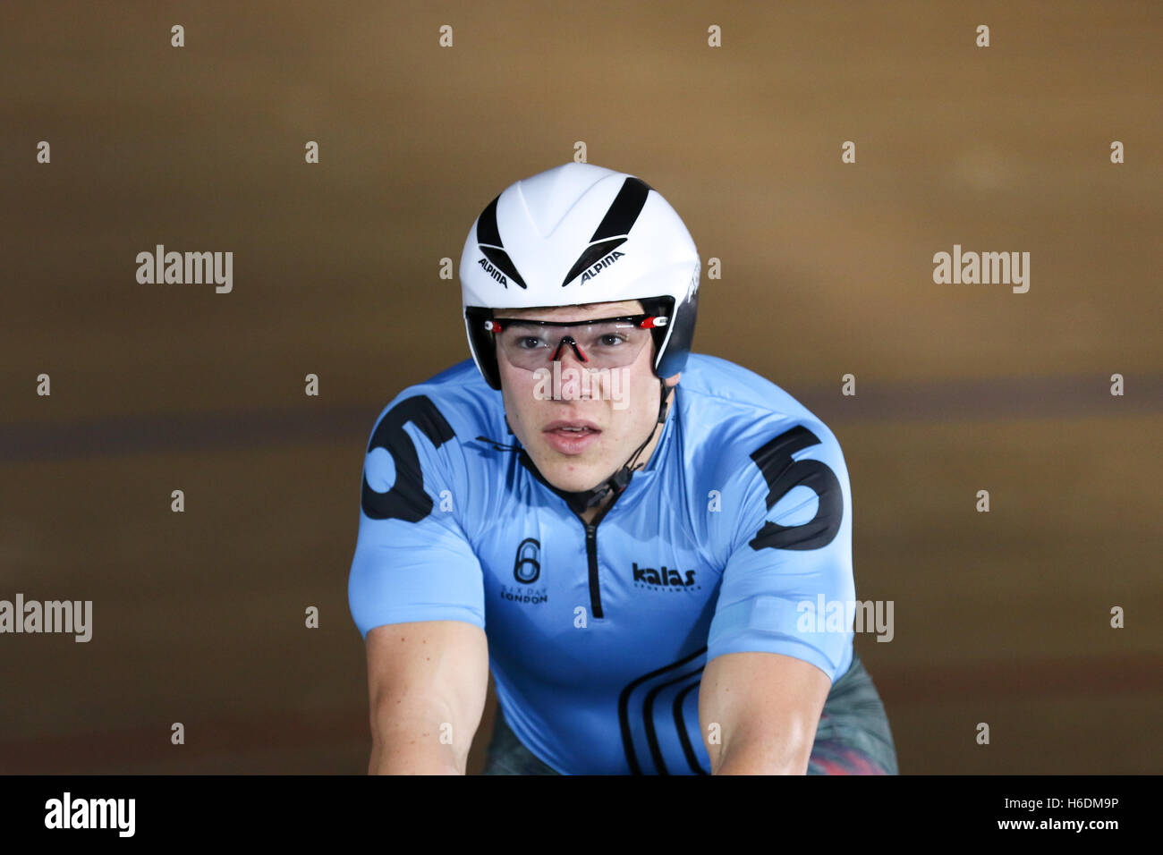 London, UK. 27th Oct, 2016. Sprinter Matthew Rotherham. Cyclists ...