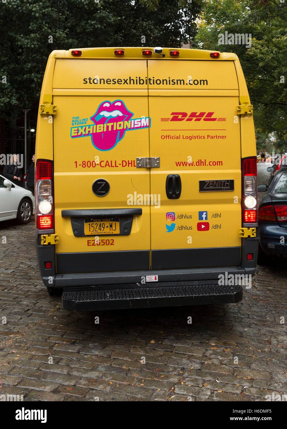 New York Ny Usa 27th Oct 2016 Exhibitionism In Attendance For