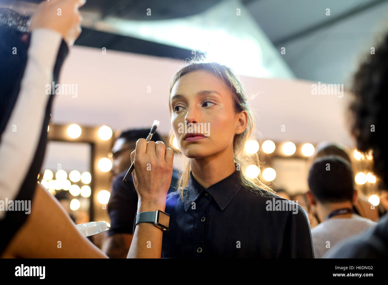 Sao Paulo, Brazil. 27th Oct, 2016. Backstage Helo Rocha during SPFW N2 ...