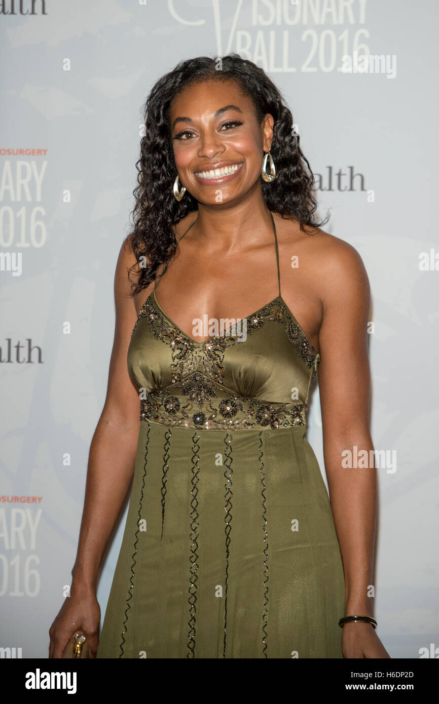 Beverly Hills, USA. 27th Oct, 2016. Dr. Joslyn Woodward arrives at UCLA ...