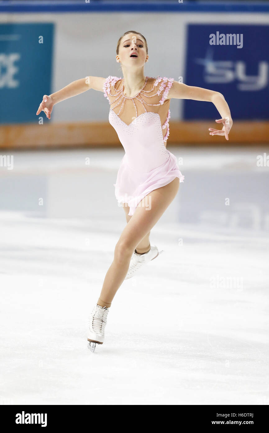 Paris, France. 12th Nov, 2016. Maria Sotskova (RUS) Figure Skating ...