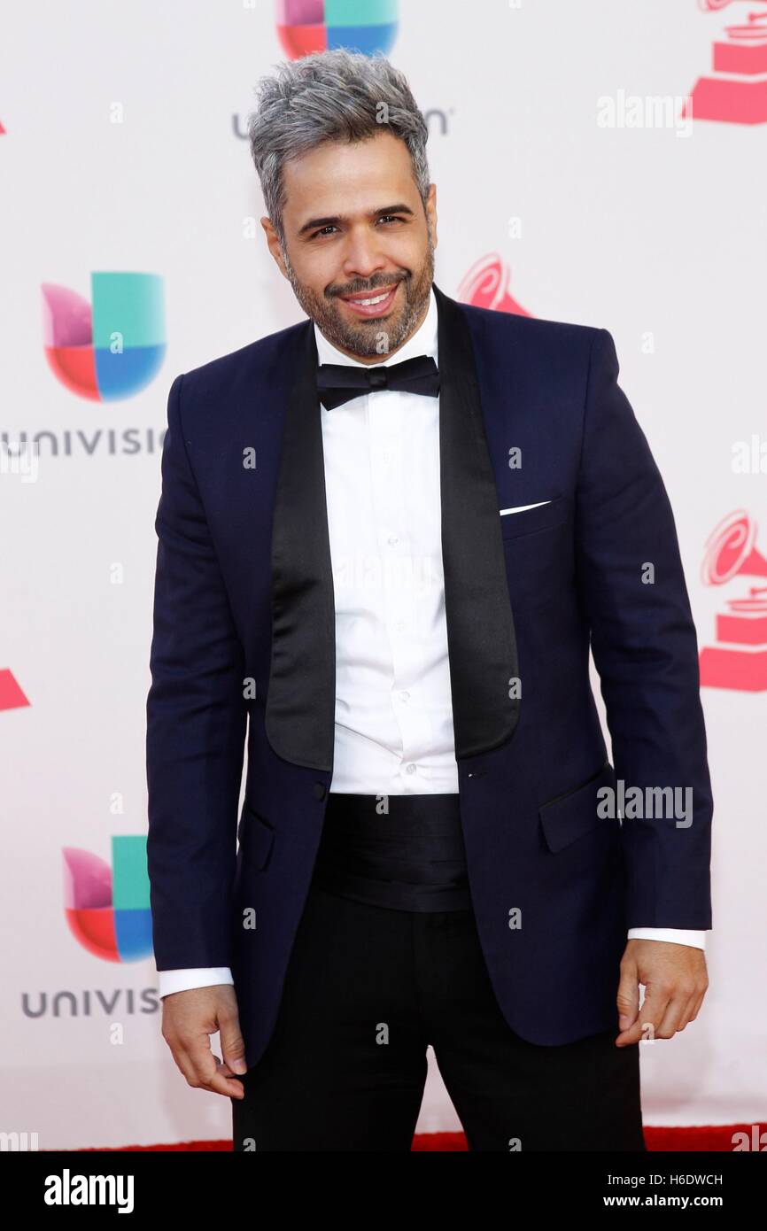 Las Vegas, NV, USA. 17th Nov, 2016. Daniel Santa Cruz at arrivals for ...