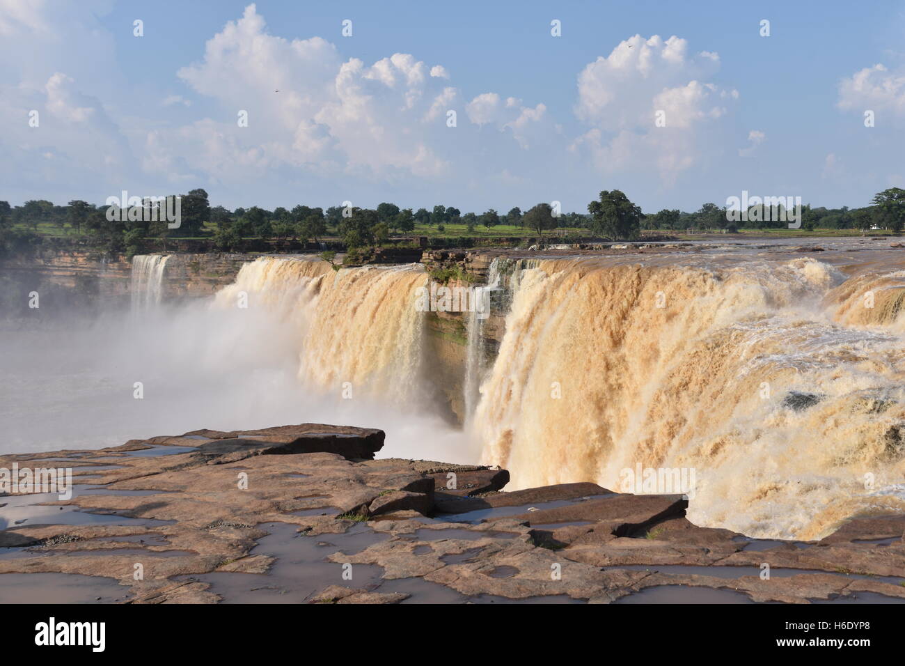 Chitrakot waterfall, Chattishgarh, India Stock Photo - Alamy