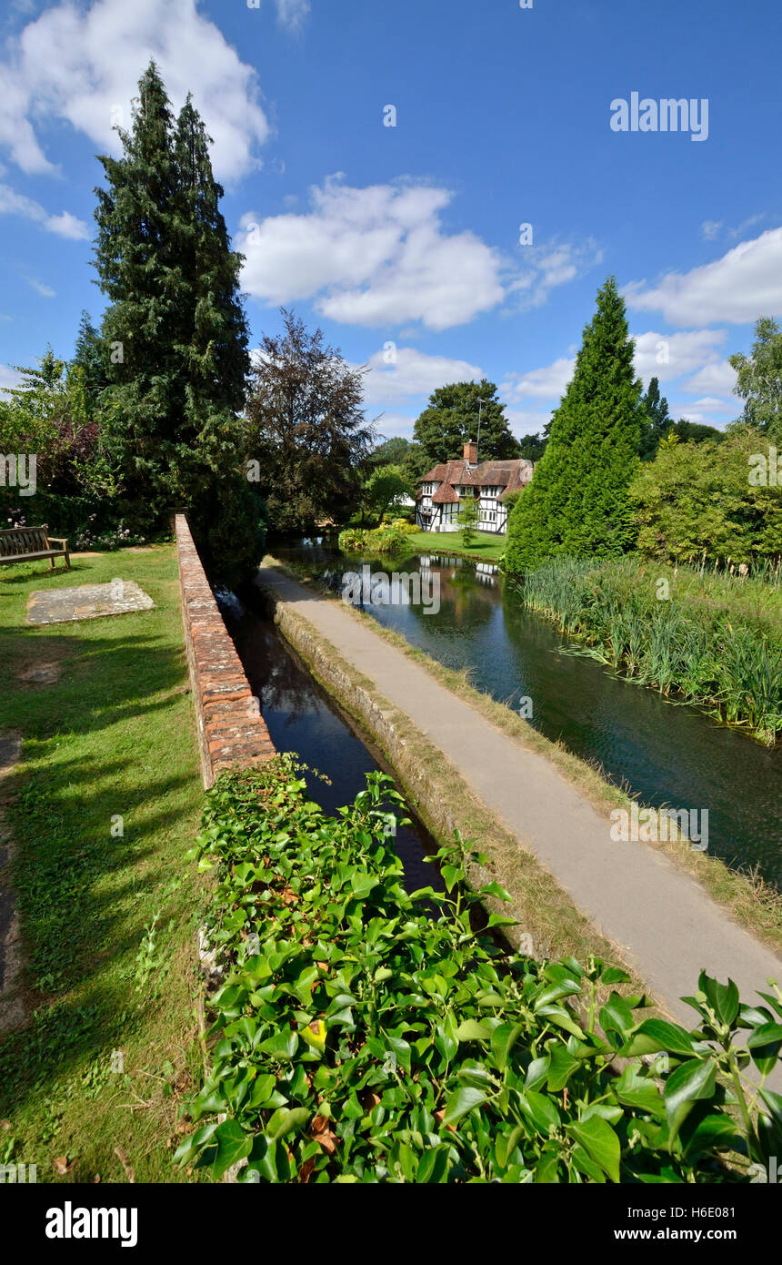 Loose Village, Maidstone, Kent, UK. Loose Brooks (stream running ...