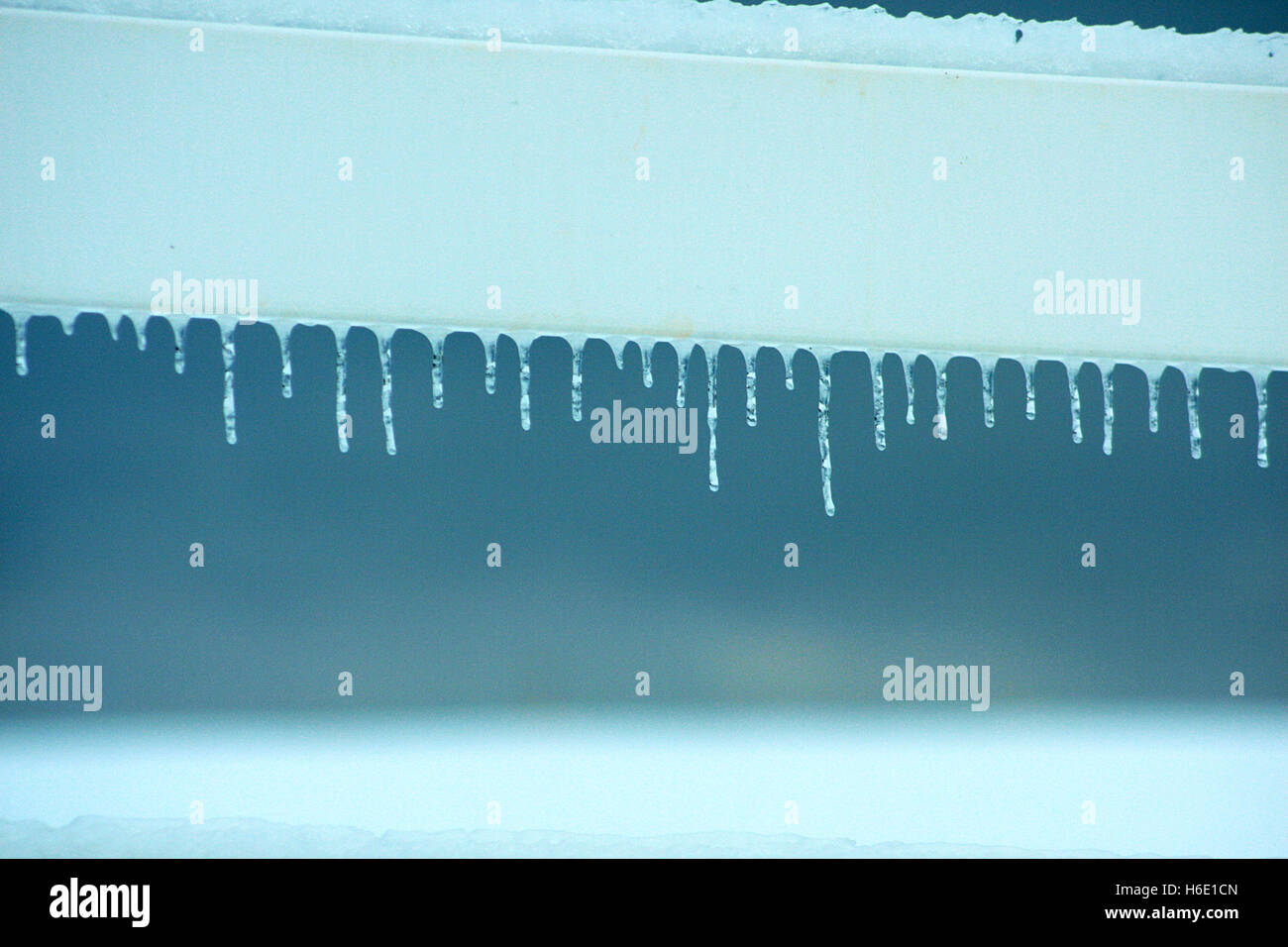Beautiful delicate snow crystal hi-res stock photography and images - Alamy