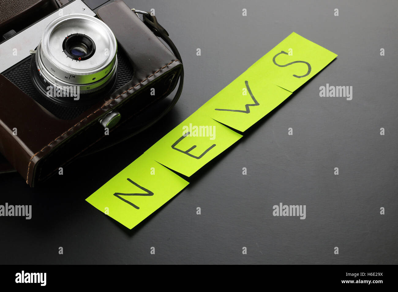 News camera journalism Stock Photo - Alamy