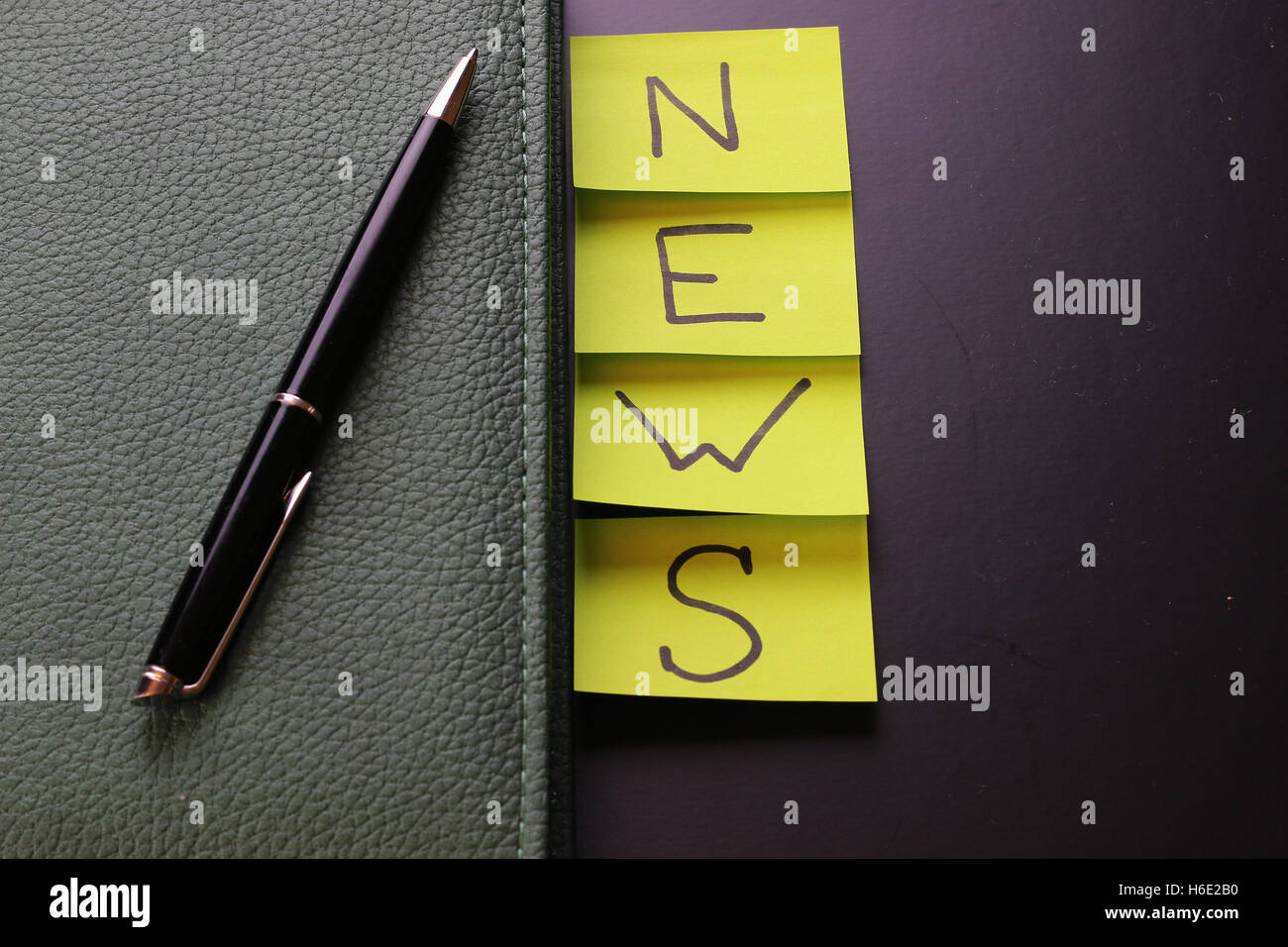 News camera journalism Stock Photo - Alamy