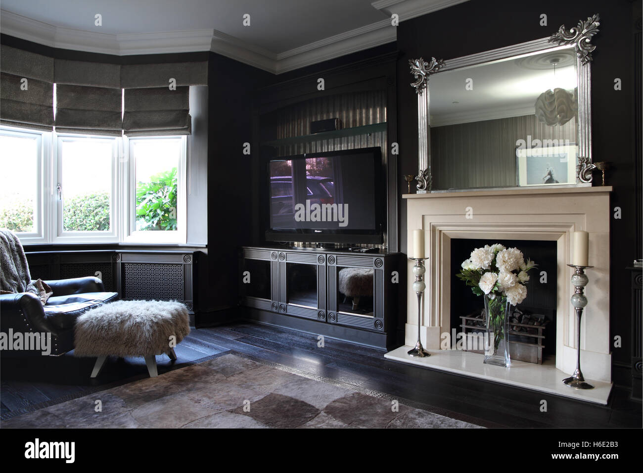 Sir John Mortimer High Resolution Stock Photography and Images - Alamy