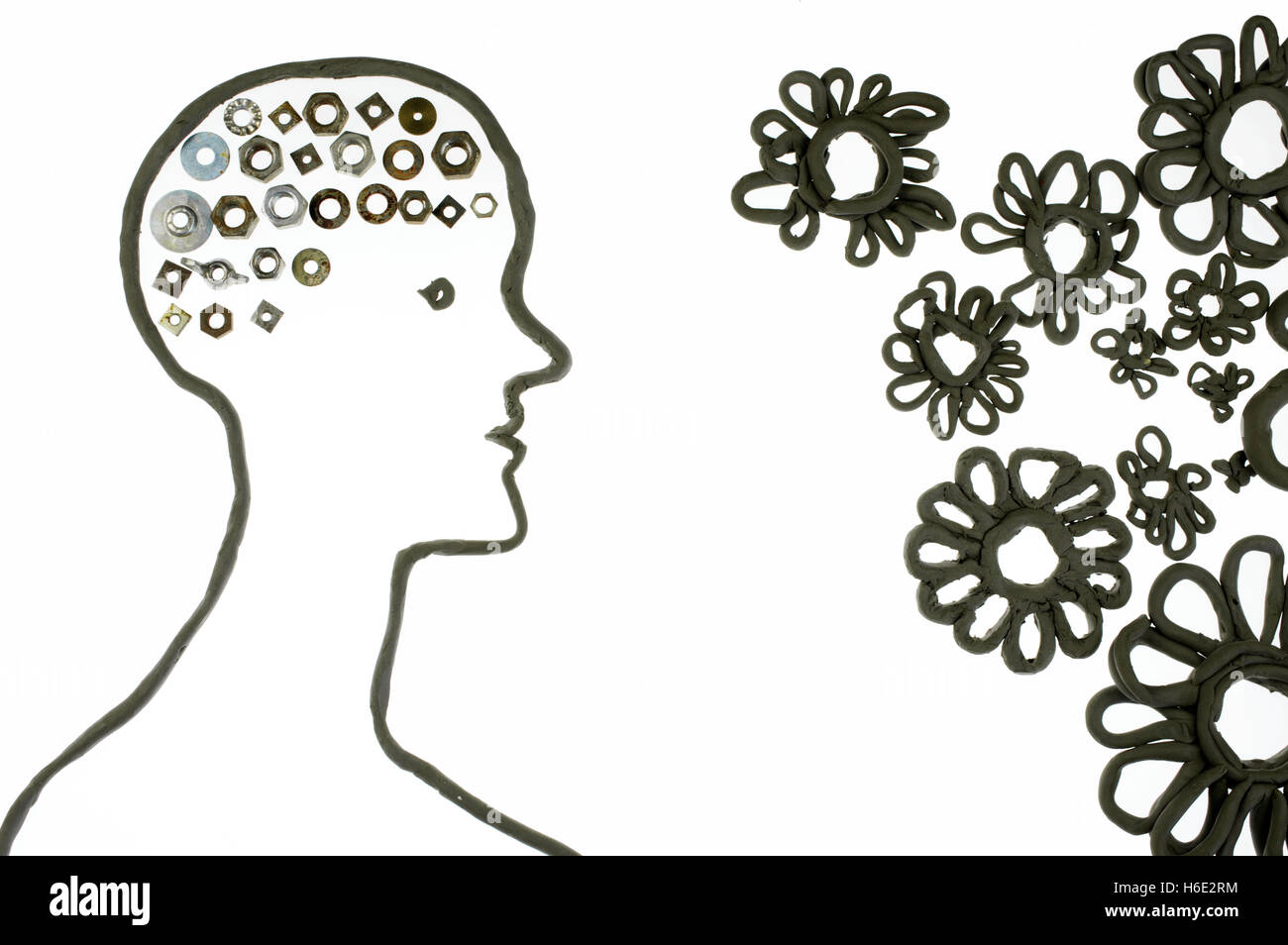 Human head silhouette gears hi-res stock photography and images - Alamy