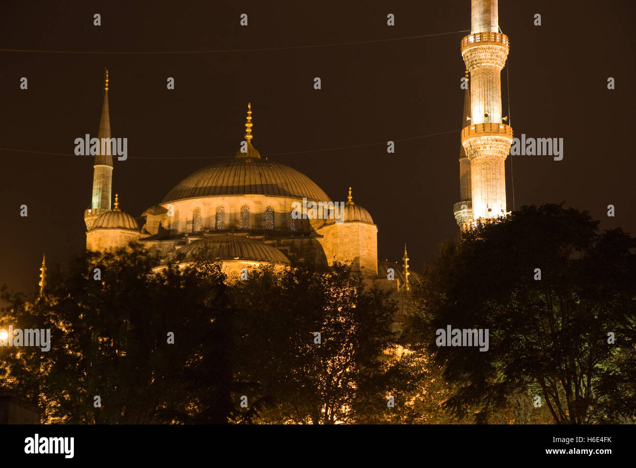 blue mosque at night Stock Photo - Alamy