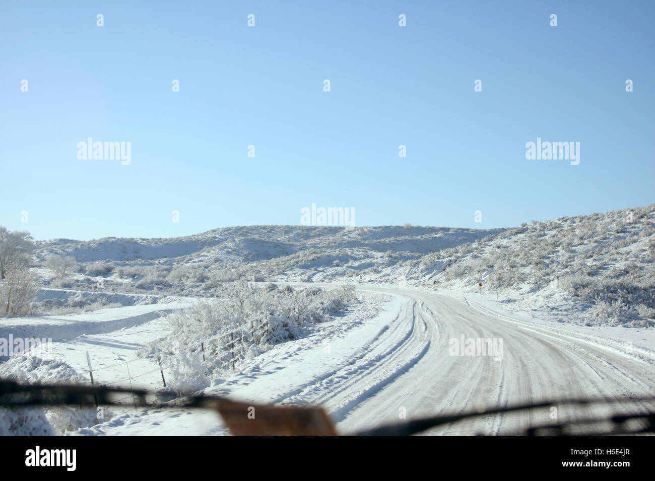 New mexico landscape car driving hi-res stock photography and images ...