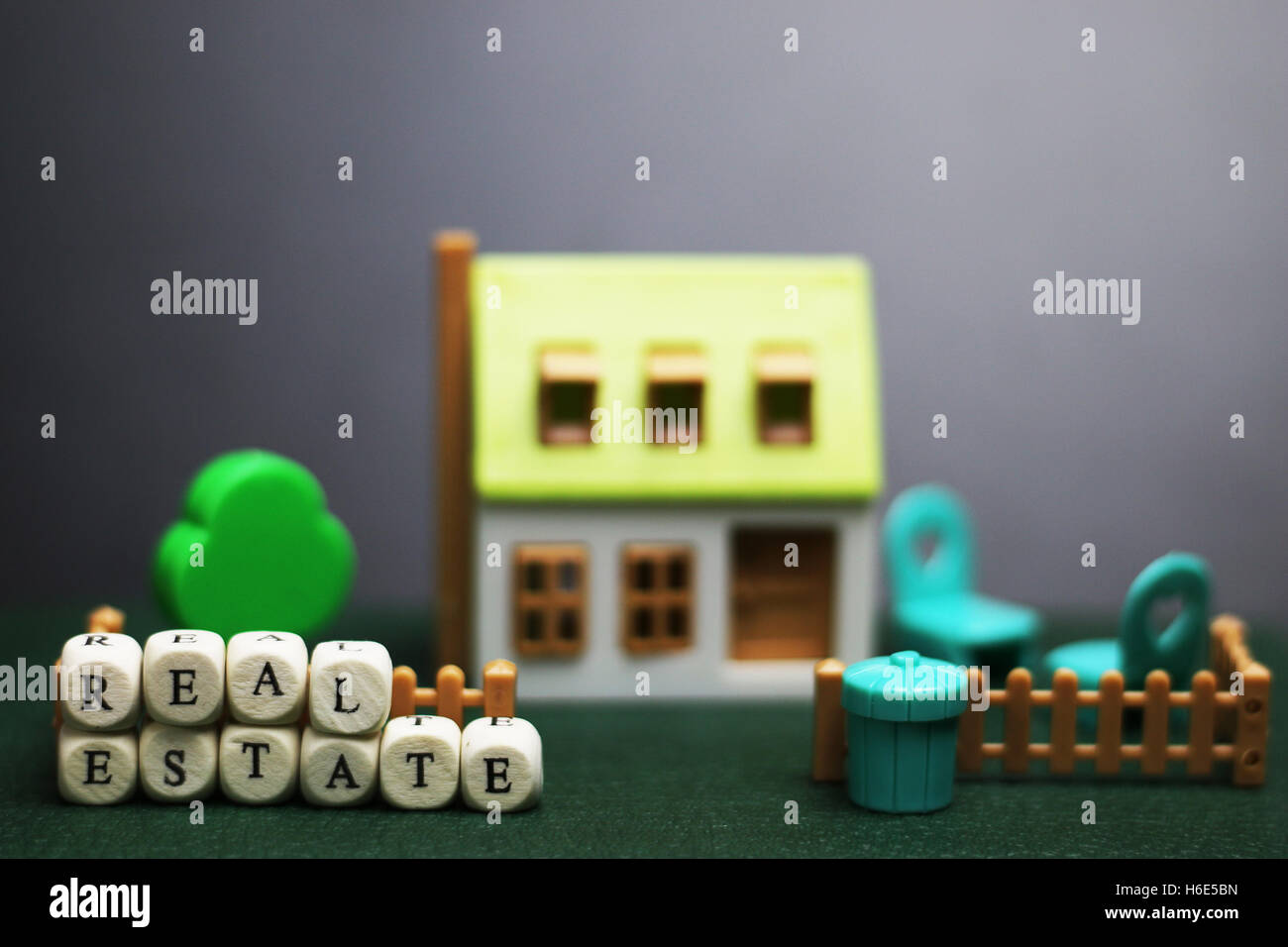house real estate model Stock Photo - Alamy