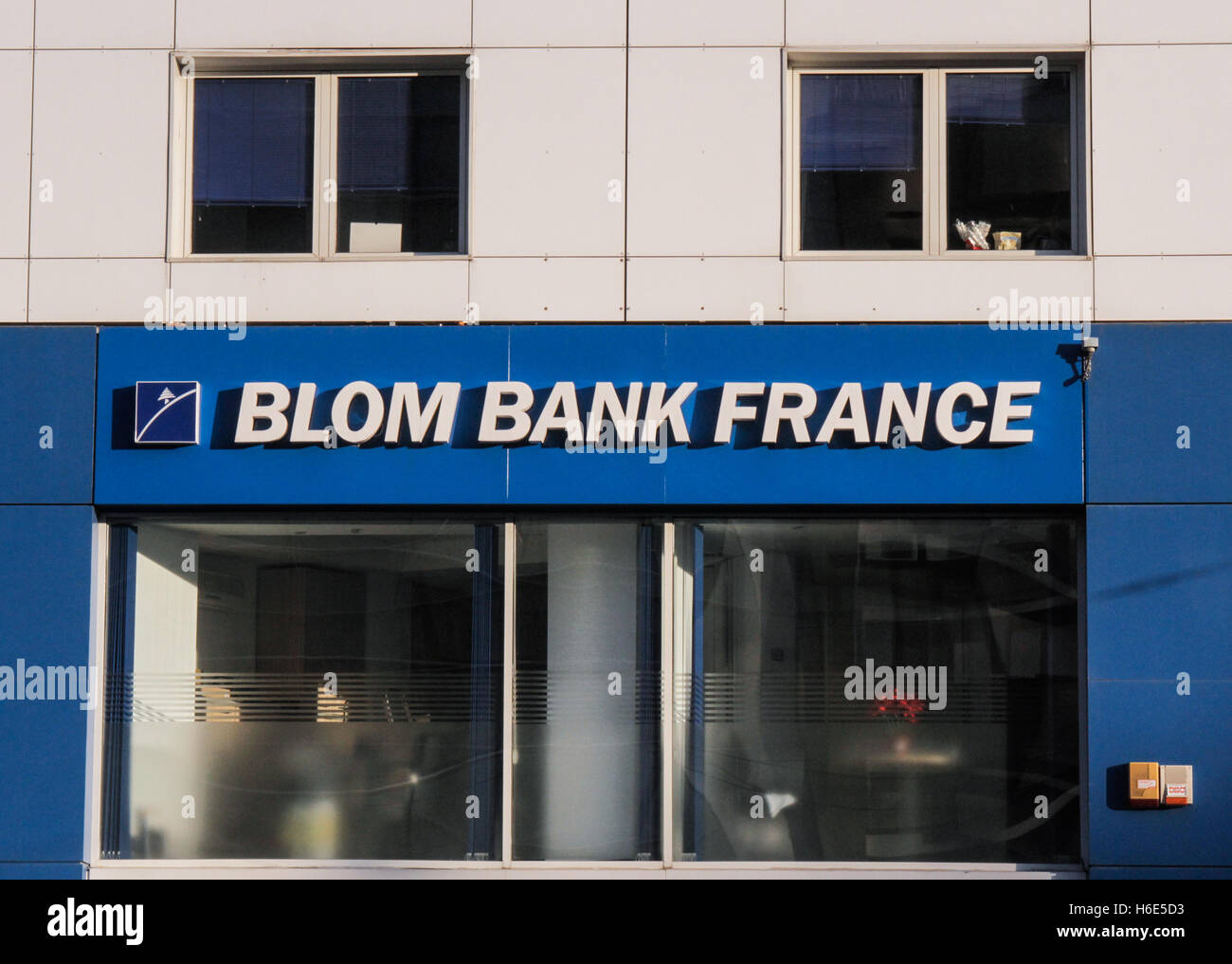 Bank france logo hi-res stock photography and images - Alamy
