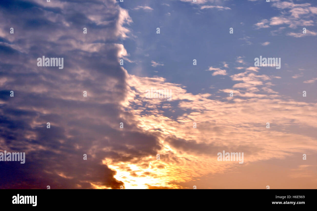 Divided sunset hi-res stock photography and images - Alamy