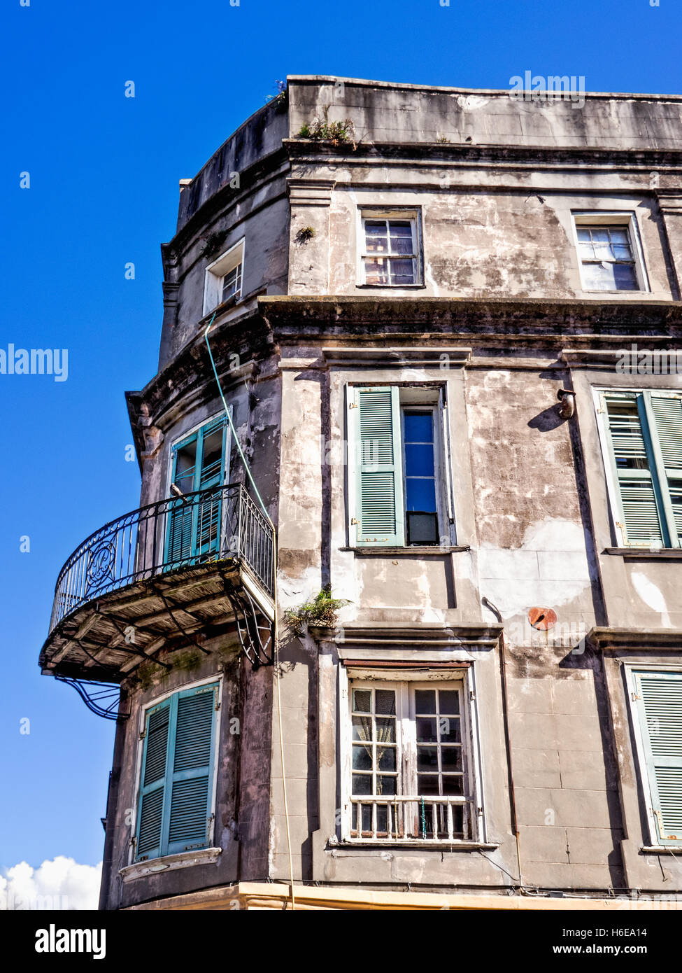 French windows balcony hi-res stock photography and images - Alamy
