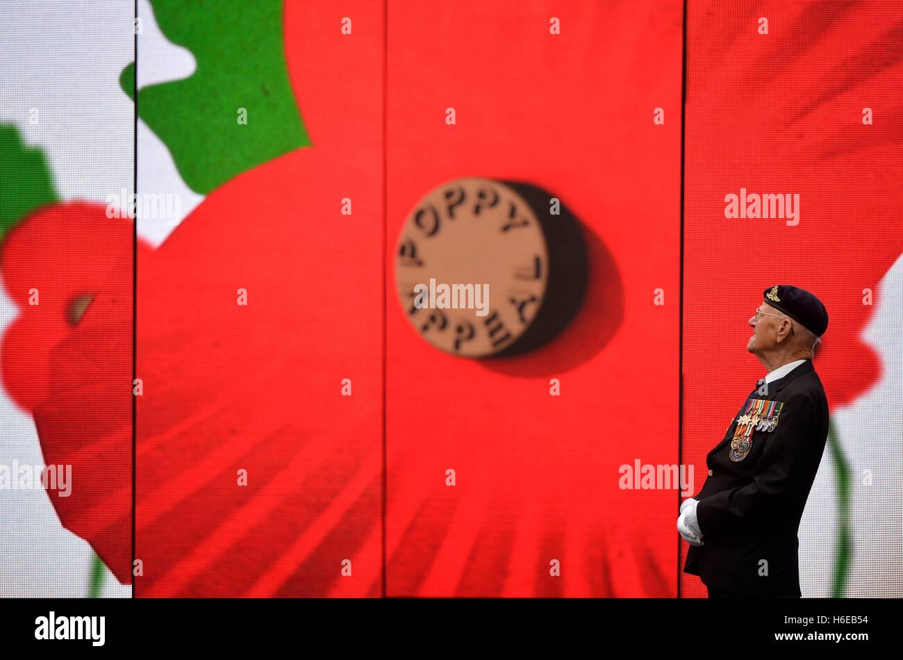 World War II veteran Garth Wright, 97, views a video installation ...