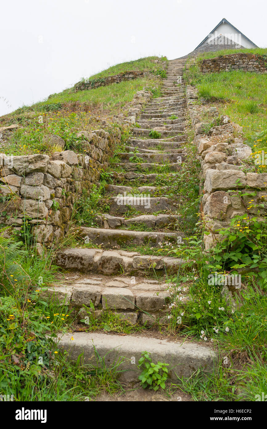 Tumulus culture hi-res stock photography and images - Alamy