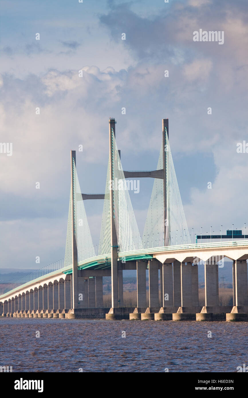Central span of the new Severn Bridge carrying the M4 motorway ...