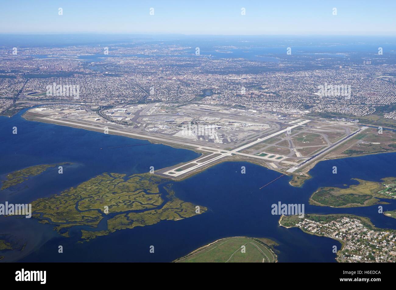Aerial of jfk airport hi-res stock photography and images - Alamy
