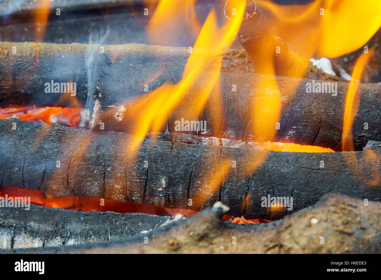 Wood Fire Close-Up wood smoke fire close-up Stock Photo - Alamy