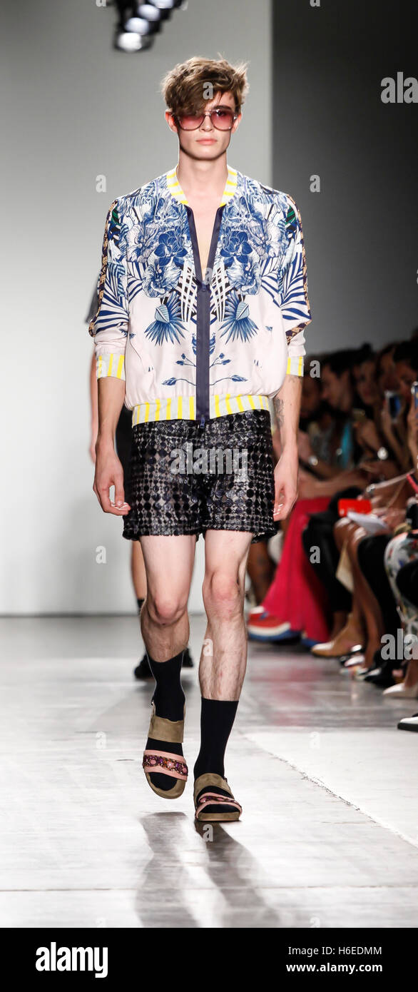 New York, NY, USA - September 11, 2016: Model walk srunway for the ...