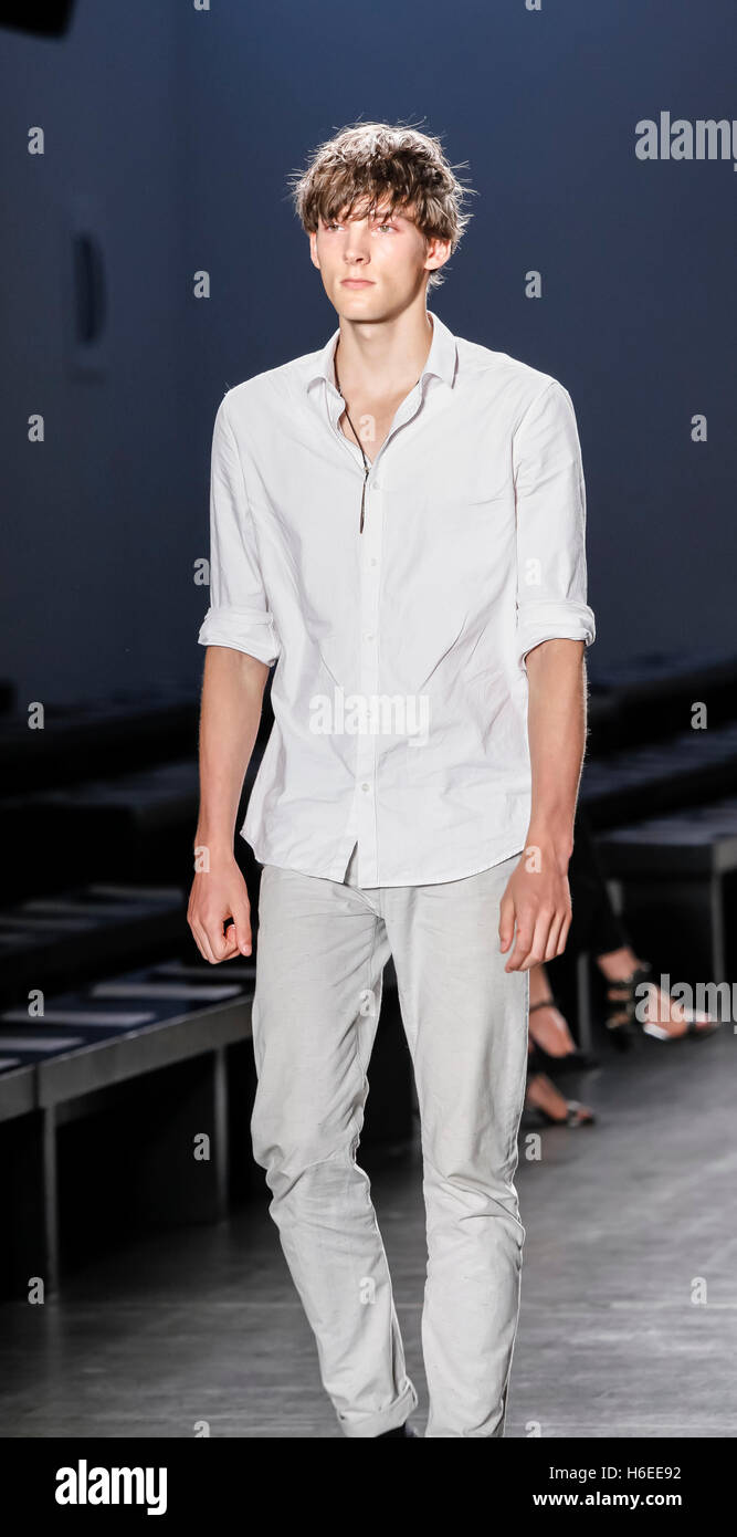 New York, NY, USA - September 11, 2016: Models walk runway rehearsal ...