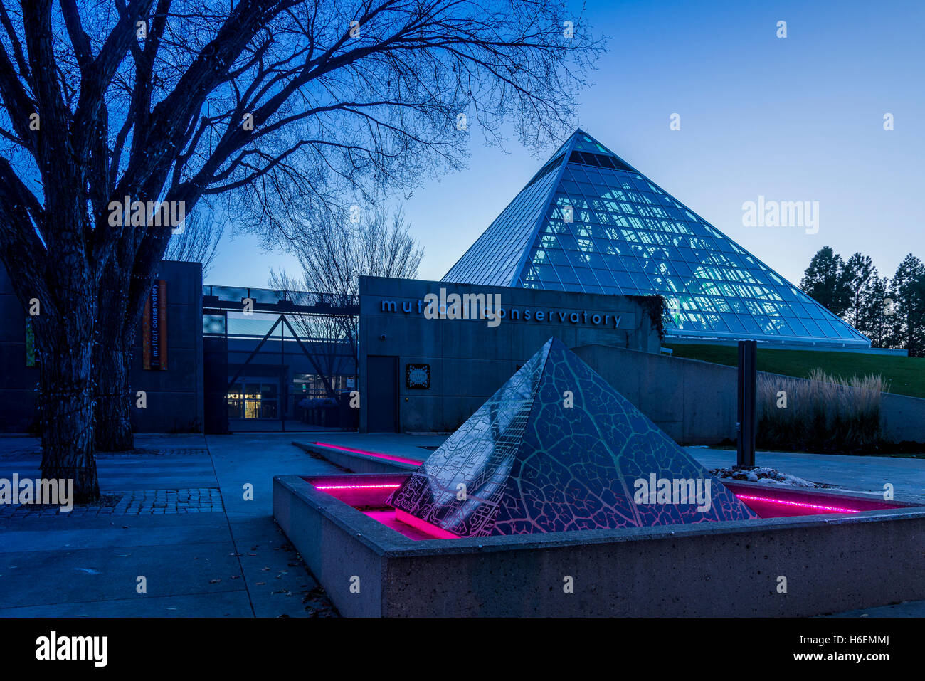 The muttart conservatory pyramids hi-res stock photography and images ...