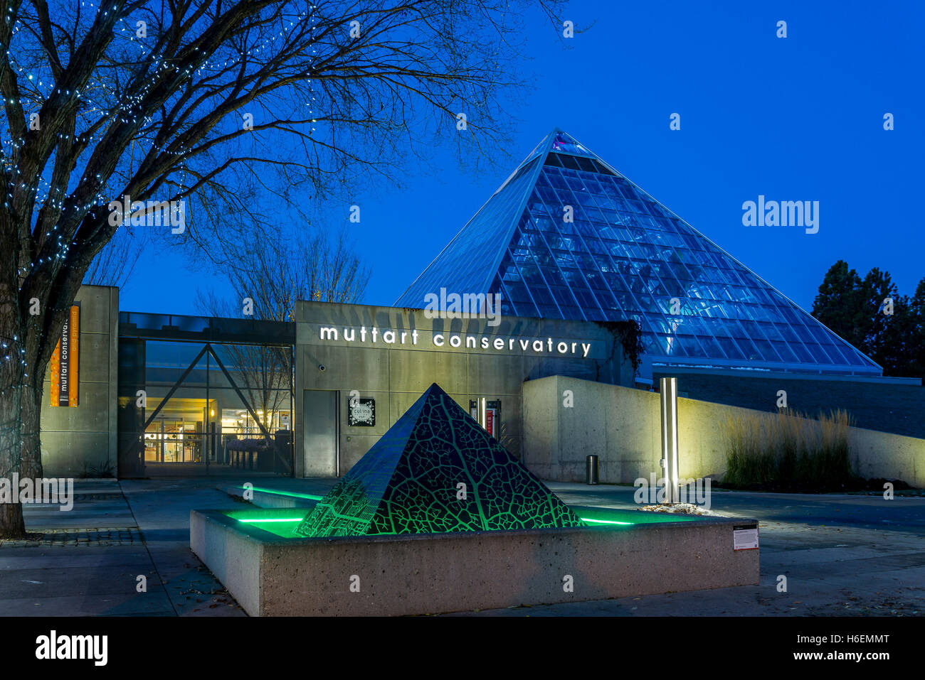 Muttart Conservatory pyramids, a Botanical Garden in Edmonton, Alberta ...