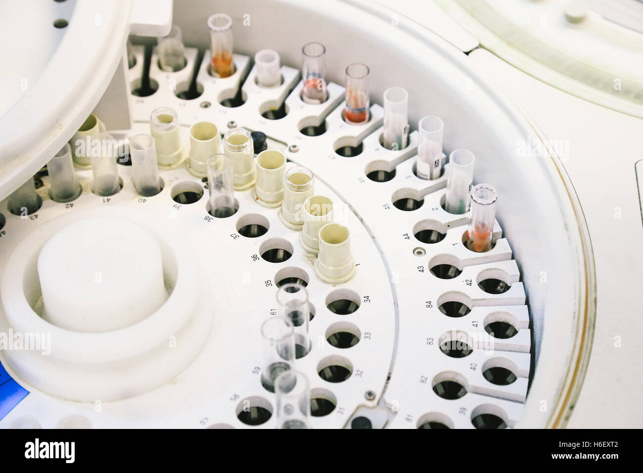 Blood chemistry analyzer hi-res stock photography and images - Alamy