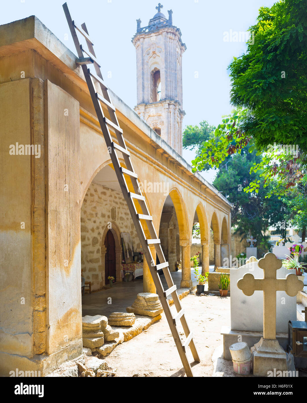 Paralimni town hall hi-res stock photography and images - Alamy