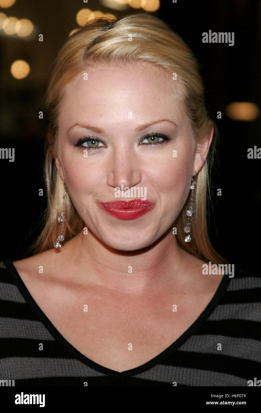 Adrienne Frantz Stock Photos & Adrienne Frantz Stock Images - Alamy