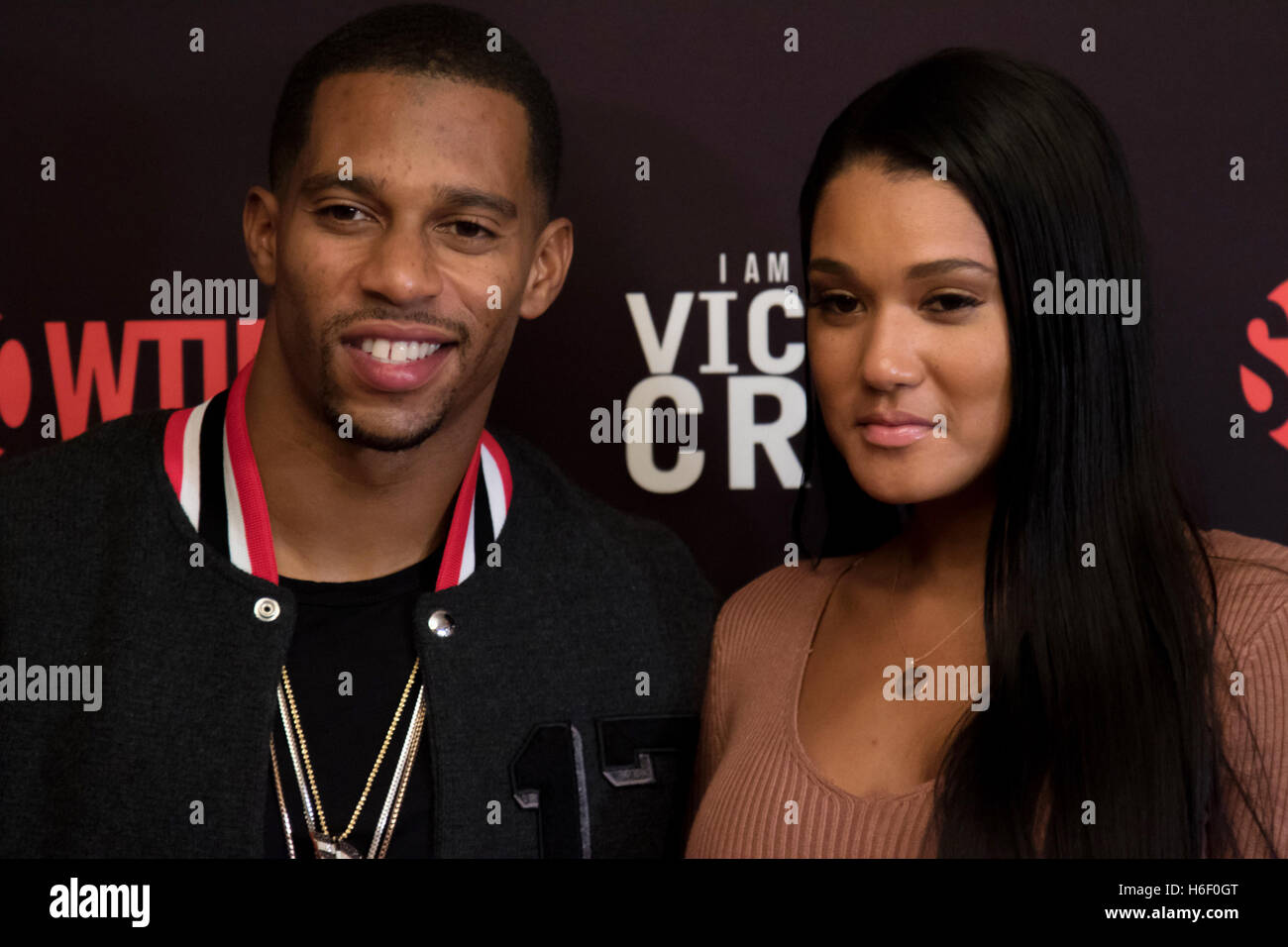 Elaina watley victor cruz hi-res stock photography and images - Alamy