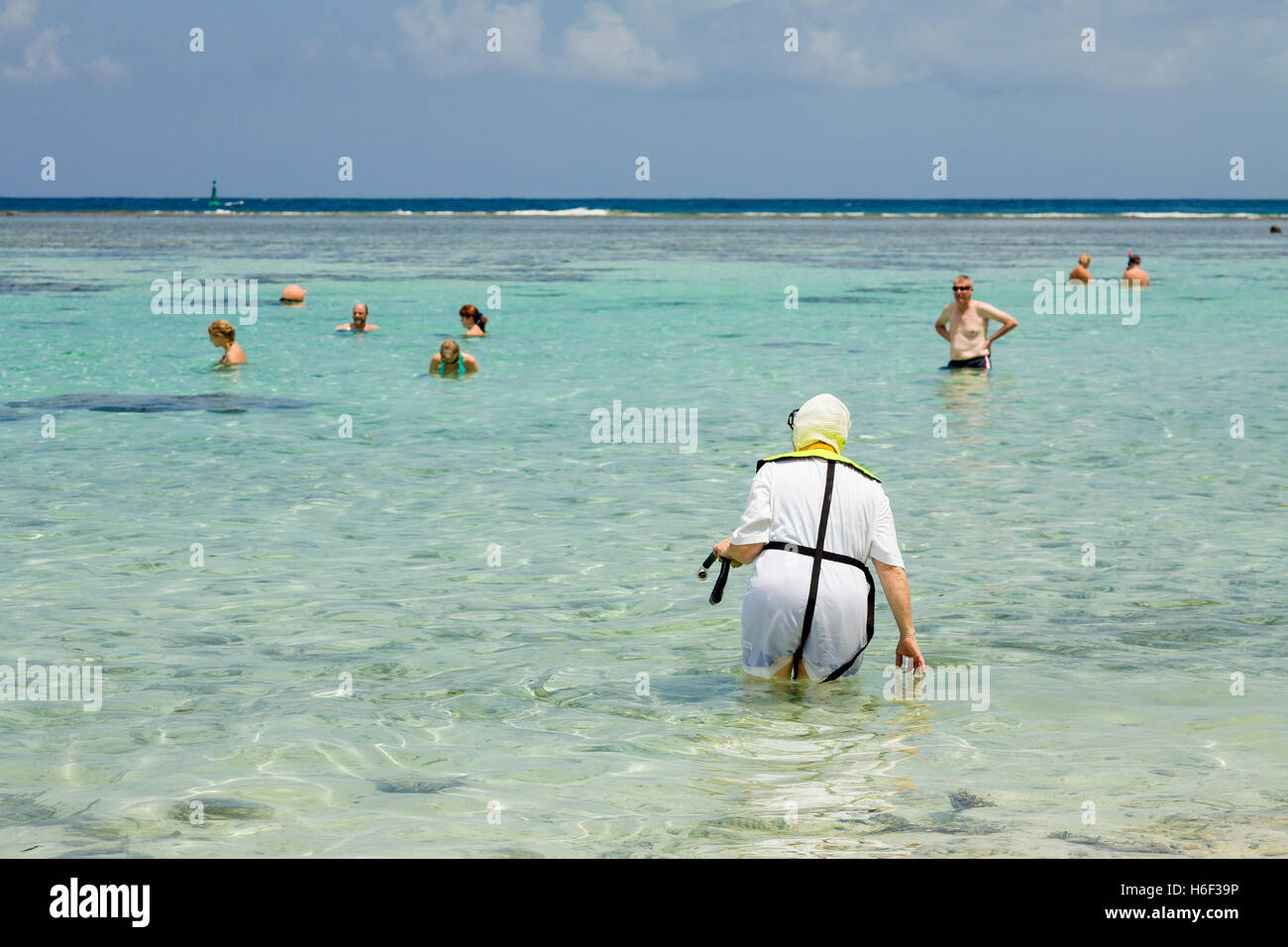 Bathing strand hi-res stock photography and images - Alamy
