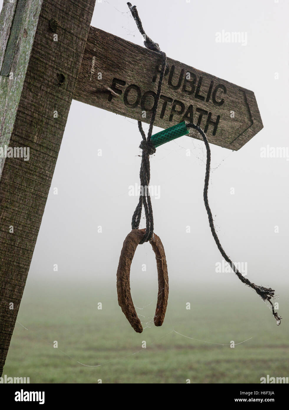 Sign mist hi-res stock photography and images - Alamy