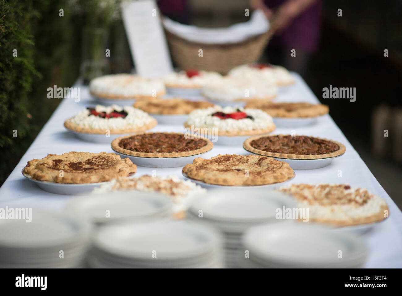 Pies racks hi-res stock photography and images - Alamy