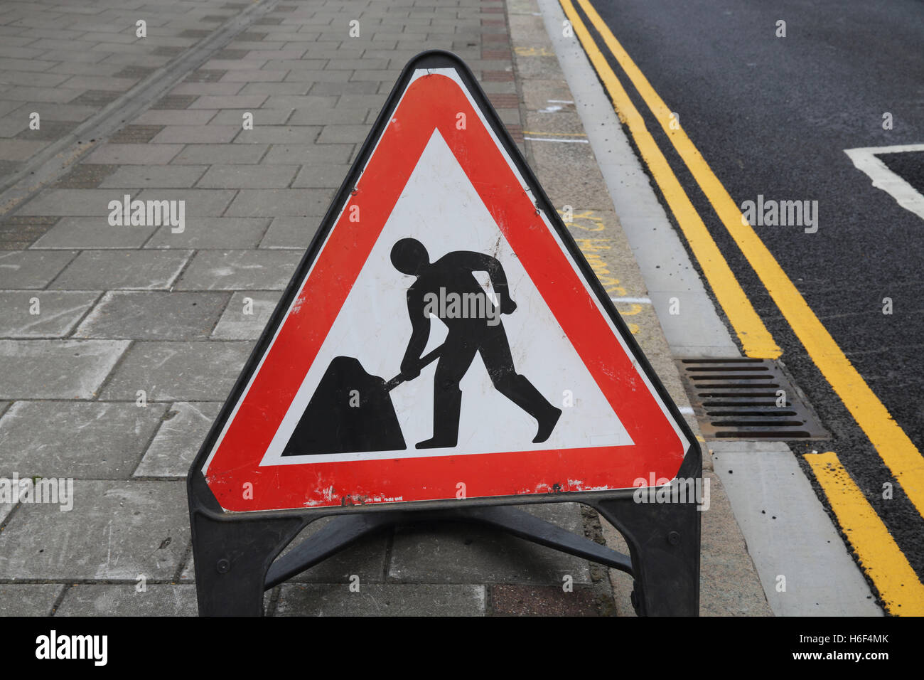 Traffic congestion warning sign hi-res stock photography and images - Alamy