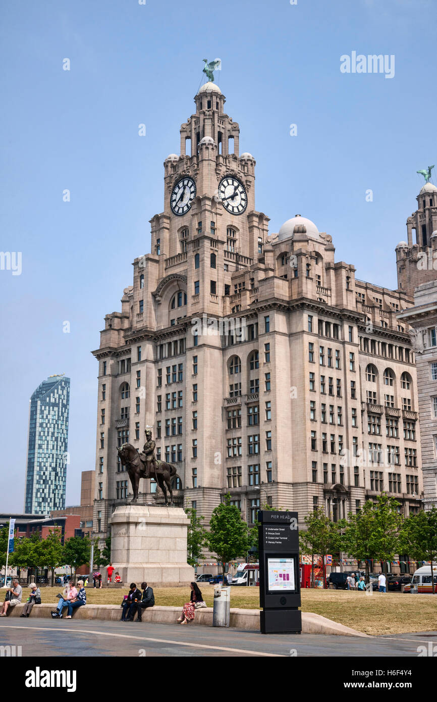 Liverpool visitor attraction hi-res stock photography and images - Alamy