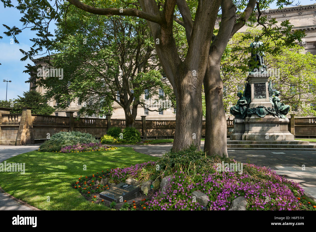 St John's Gardens, Liverpool, Merseyside, England; UK Stock Photo - Alamy