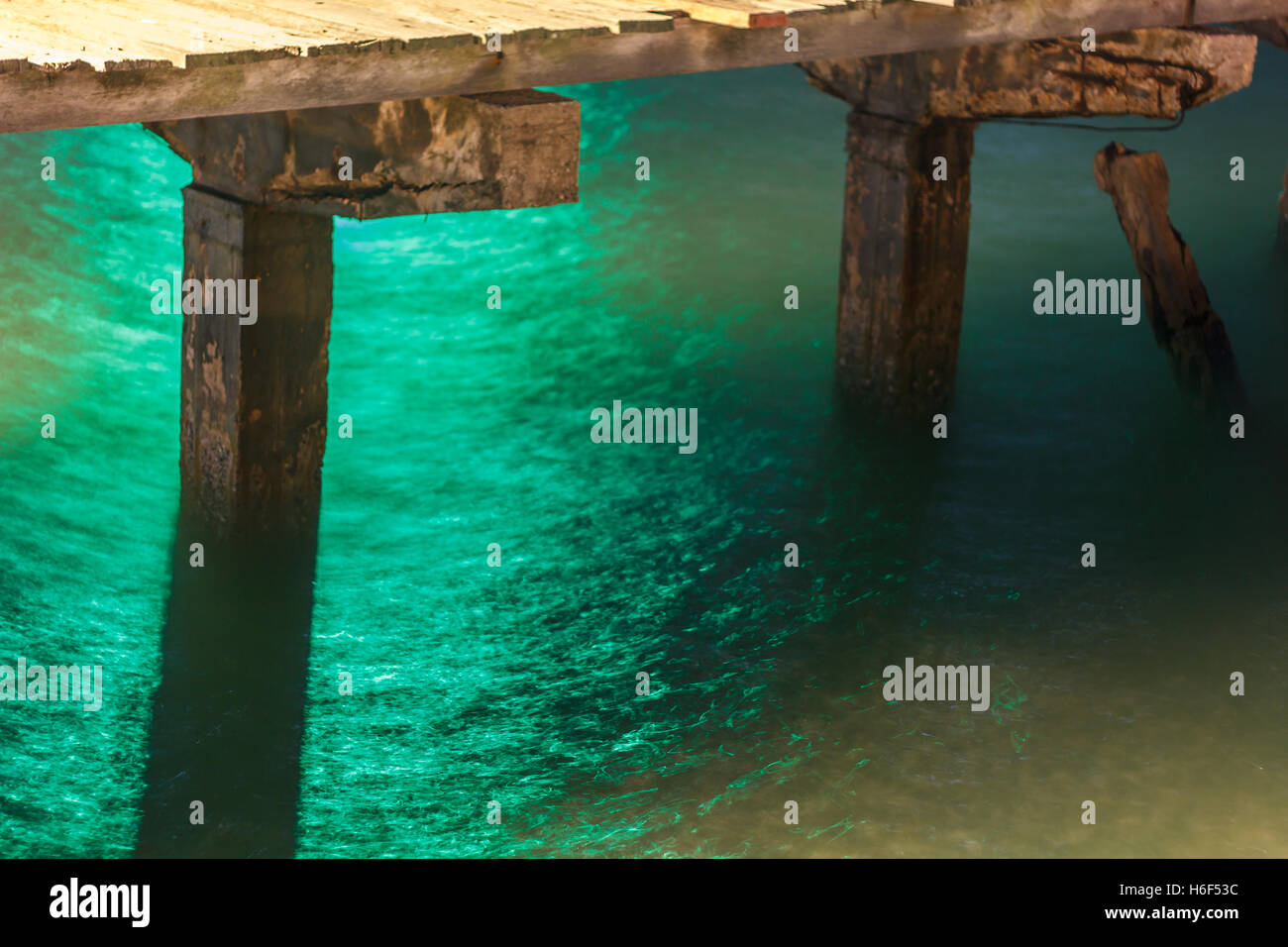 Bridge pier hi-res stock photography and images - Alamy
