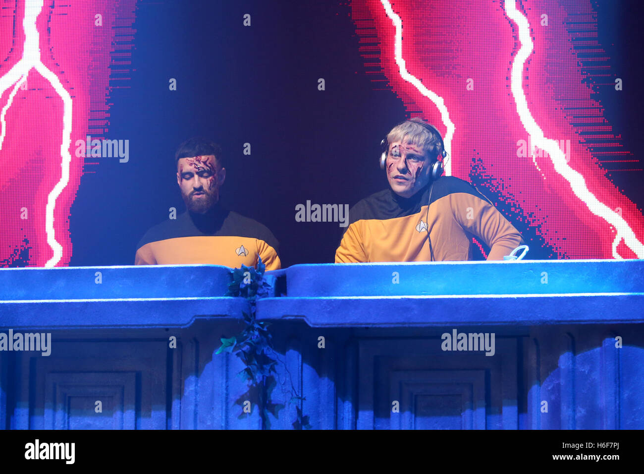 Coco Cole And Vodafone Future Breaker Culture Code Capitals Monster ...