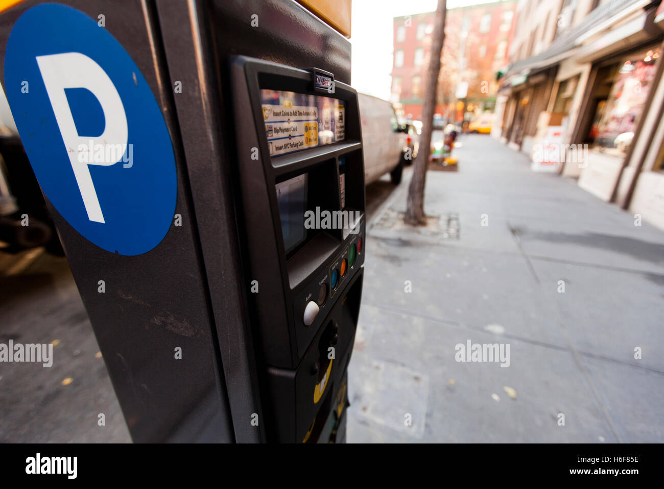 Nyc parking meter hi-res stock photography and images - Alamy
