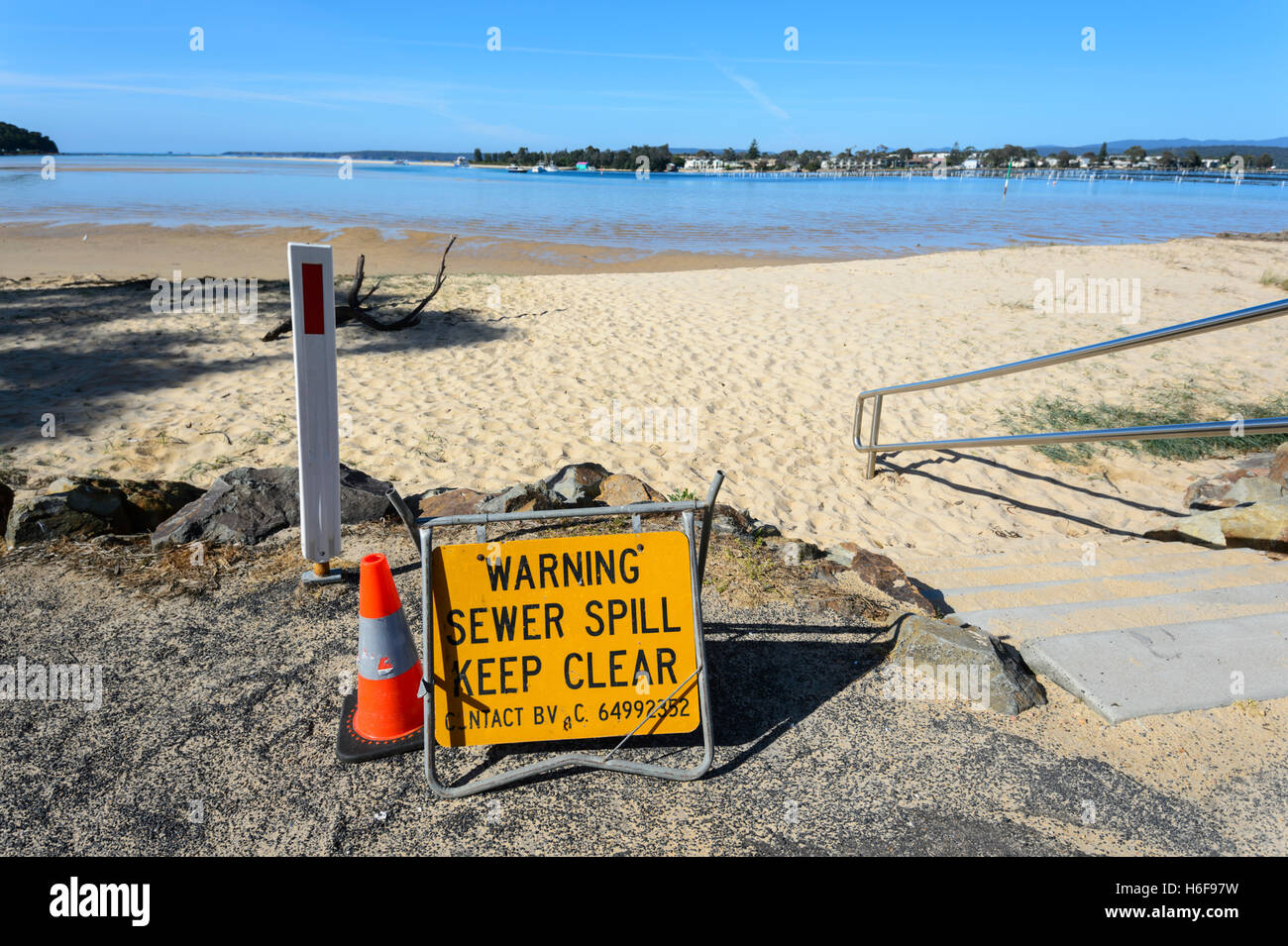 Australian beach warning sign hi-res stock photography and images - Alamy