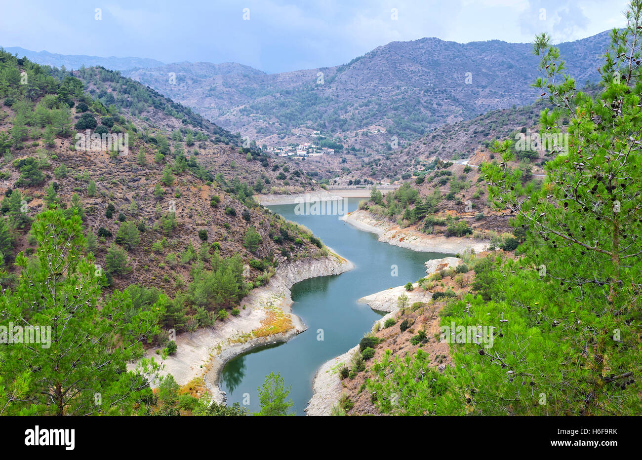 Palaichori dam hi-res stock photography and images - Alamy