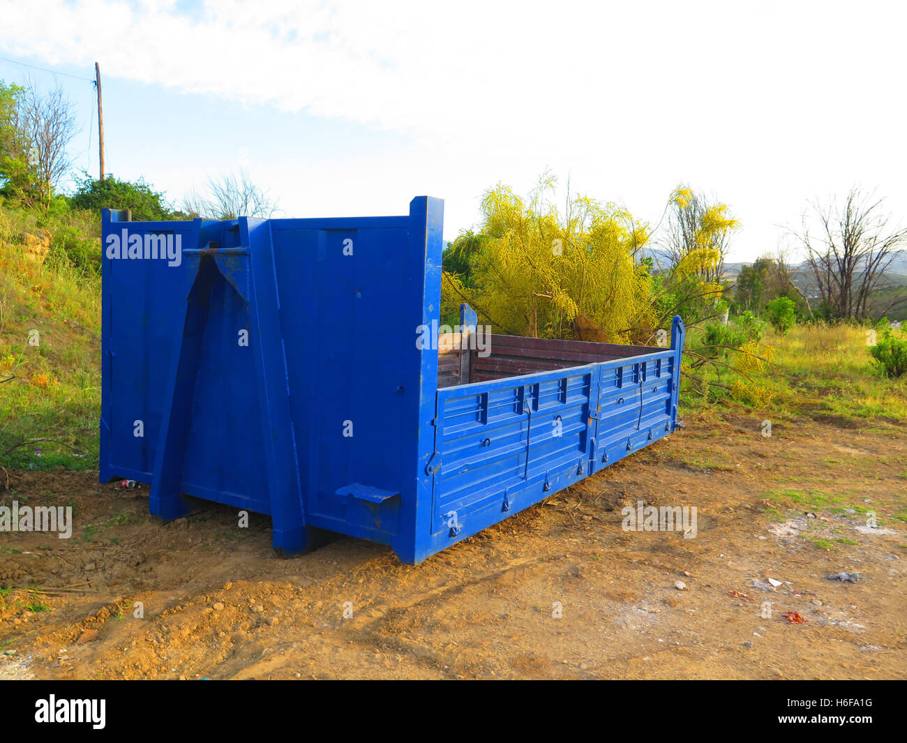 Construction skips waste hi-res stock photography and images - Alamy