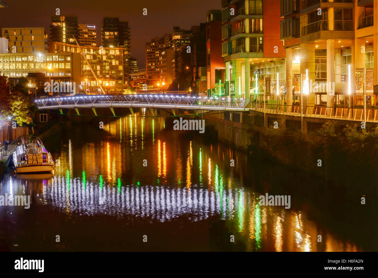 Spinningfields footbridge hi-res stock photography and images - Alamy